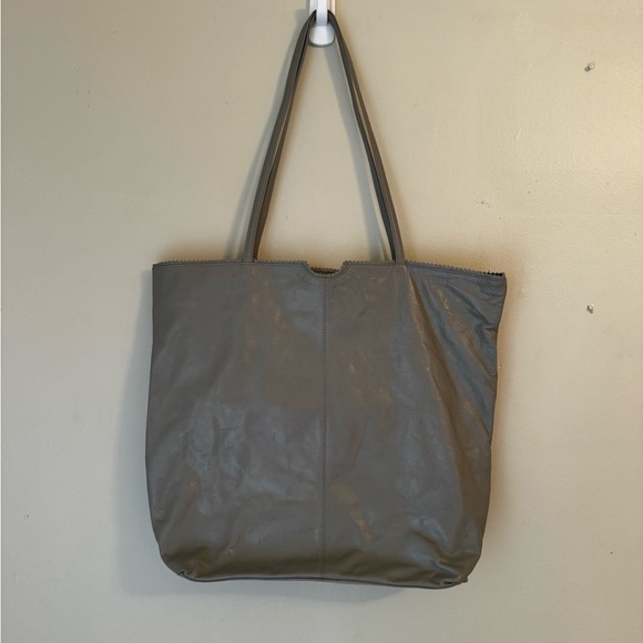 latico | Bags | Ltigo Putty Leather Shoulder Bag | Poshmark